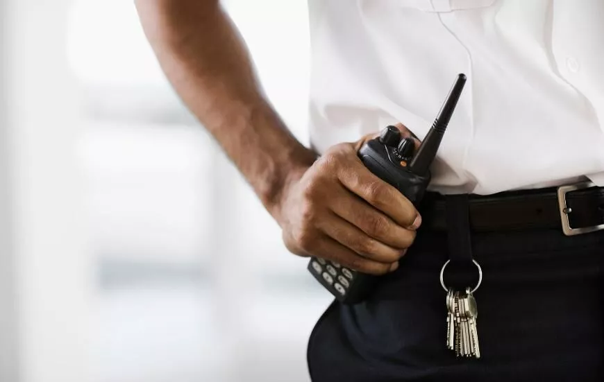 Concierge Vs Security Guards: What's The Difference? | Optimum Security